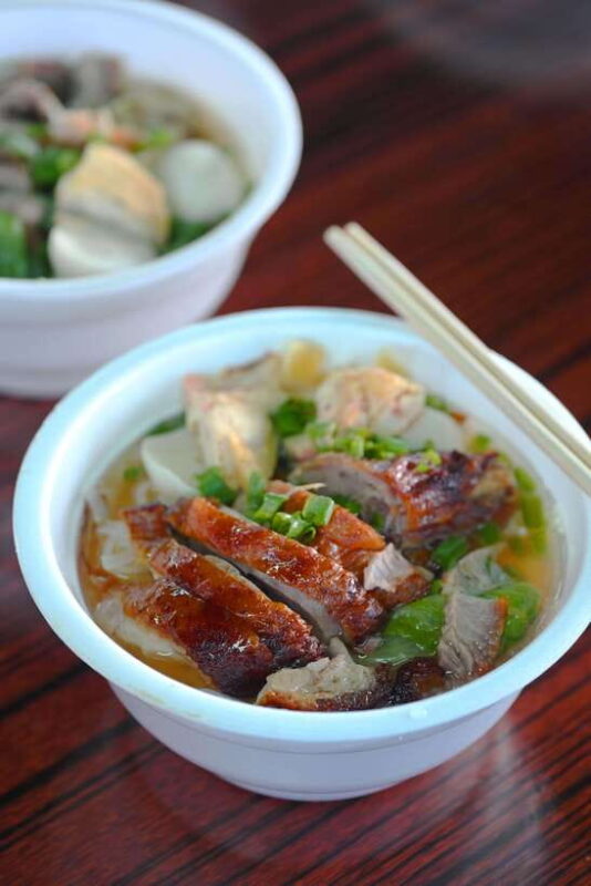 Hong Kong: Aberdeen Private Sampan Cruise w/Noodles Lunch - Why This Tour is a Great Choice