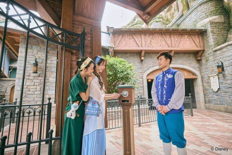 Hong Kong Disneyland: Disney Premier Access - The Attractions You Can Skip The Lines For