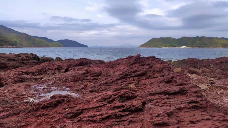 Hong Kong: Geopark Flaming Red Coast Hopping Tour - Key Points