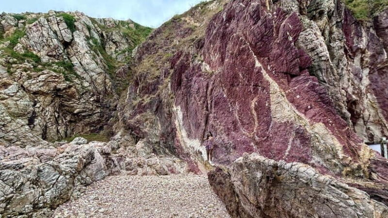 Hong Kong: Geopark Flaming Red Coast Hopping Tour - The Sum Up