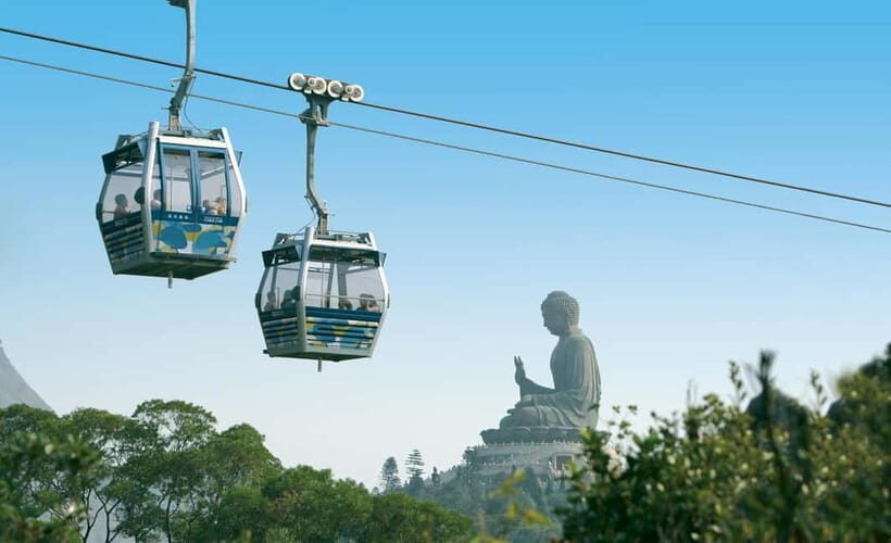 Hong Kong: Lantau VIP Priority Cable Car, Big Buddha & Tai O - Exploring Tai O Fishing Village