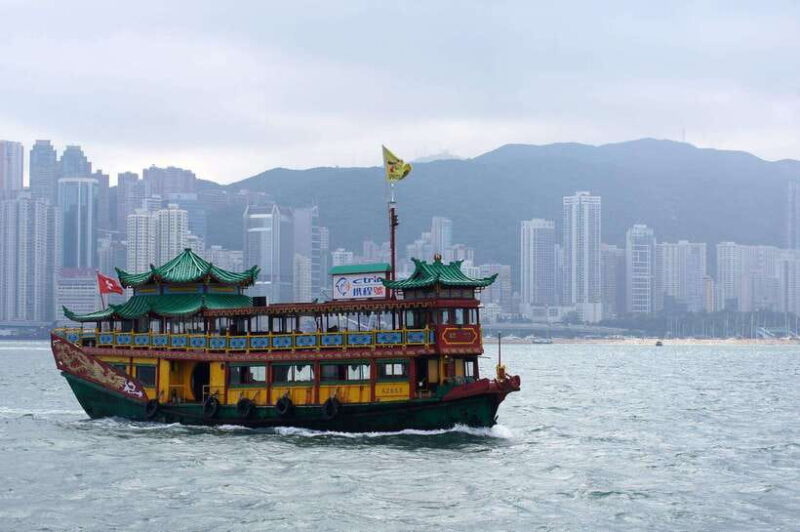 Hong Kong Must-See attractions Walking Tour With A Guide - What Travelers Say