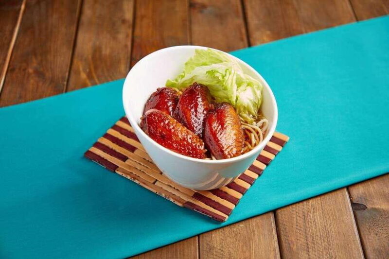 Hong Kong: Ocean Park Entry Ticket + Local Style Set Meal - Dining: Local Flavors and Convenient Kiosks