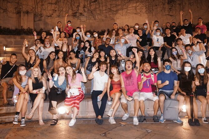 Hong Kong Pub Crawl at Lan Kwai Fong (LKF) - What to Expect at Each Venue