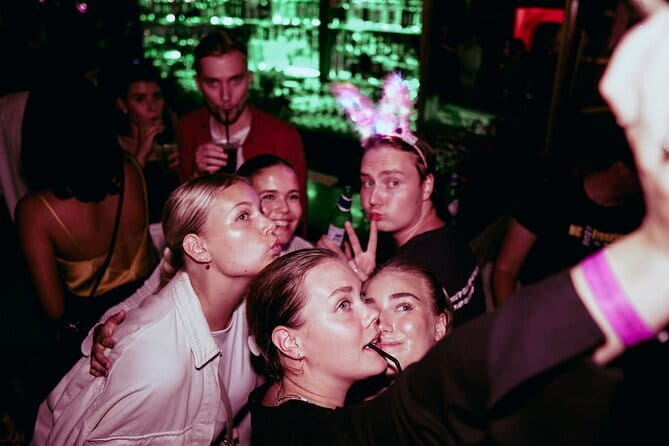 Hong Kong Pub Crawl at Lan Kwai Fong (LKF) - FAQ