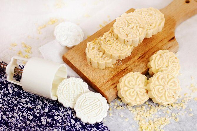 Hong Kong self-service baking experience: making traditional snacks - Who Should Book This Tour?