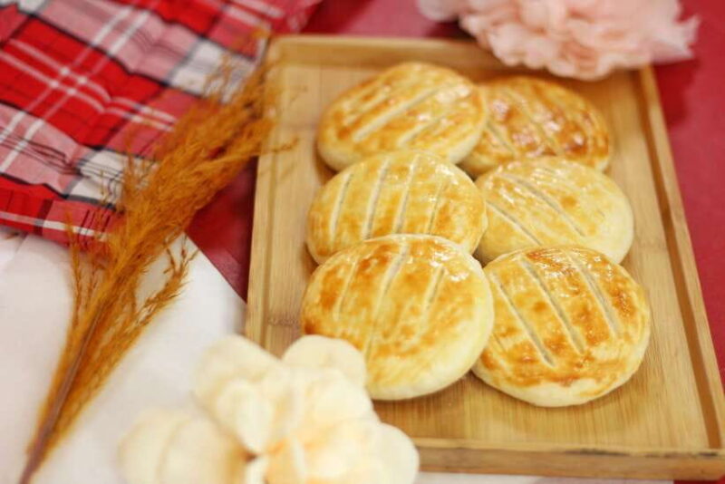 Hong Kong: Traditional Chinese Baked Goods DIY Workshop - Who Would Love This Experience?