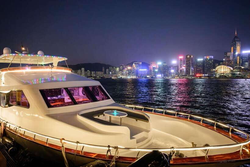 Hong Kong: Victoria Harbour Evening Cruise with Drinks - The Sum Up