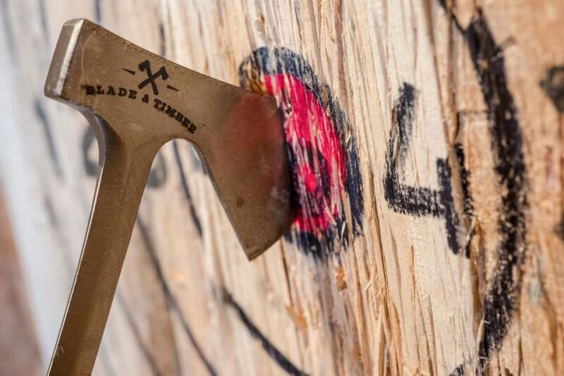 Honolulu: Blade & Timber Axe Throwing - Why Axe Throwing Is a Must-Try for Hawaii Visitors