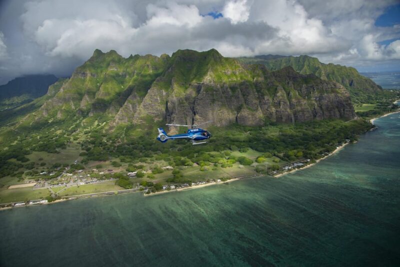 Honolulu: Blue Skies of Oahu Helicopter Tour - Key Points