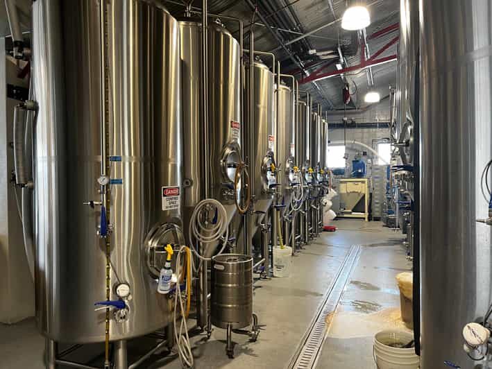 Honolulu: Brewery and Local Food Tour - The Brewery Experience in Kakaako