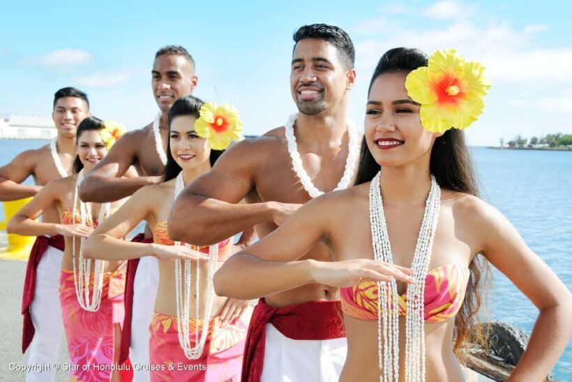 Honolulu: Nova Five Star Sunset Dinner Cruise with Live Jazz - Key Points