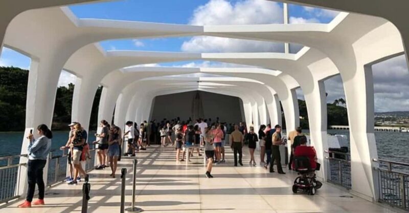 Honolulu: Pearl Harbor USS Arizona Memorial Tour - Key Points