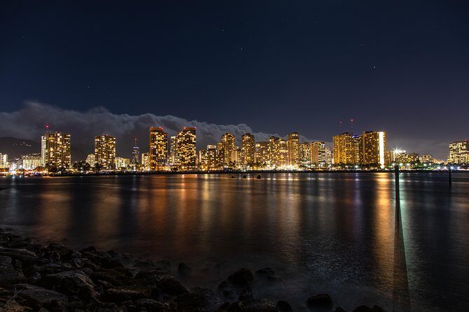 Honolulu Sunset & Light Painting Experience - Makapuʻu Beach: The Night Sky and Light Painting
