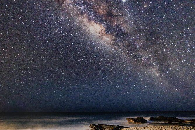 Honolulu Sunset & Light Painting Experience - The Value of Equipment and Group Size