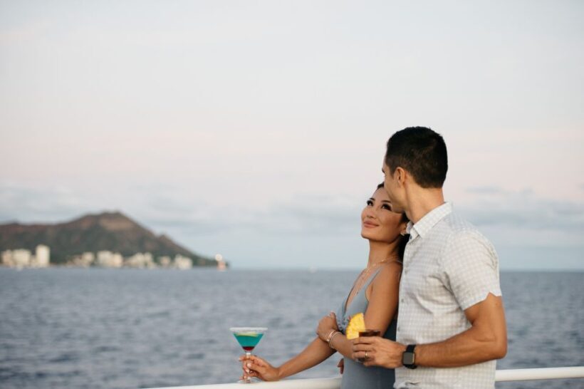 Honolulu: Waikiki Sunset and Cocktail Cruise - Practical Details: Timing, Group Size, and More