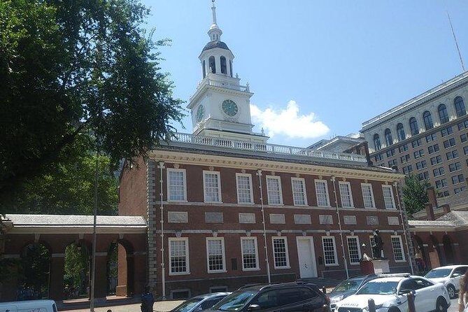 Hop-on Hop-off and Philly By Night Tour Combo - An In-Depth Look at the Tour