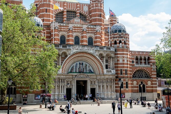 Hop on Hop off Bus Tour (24h) - Pricing and Value