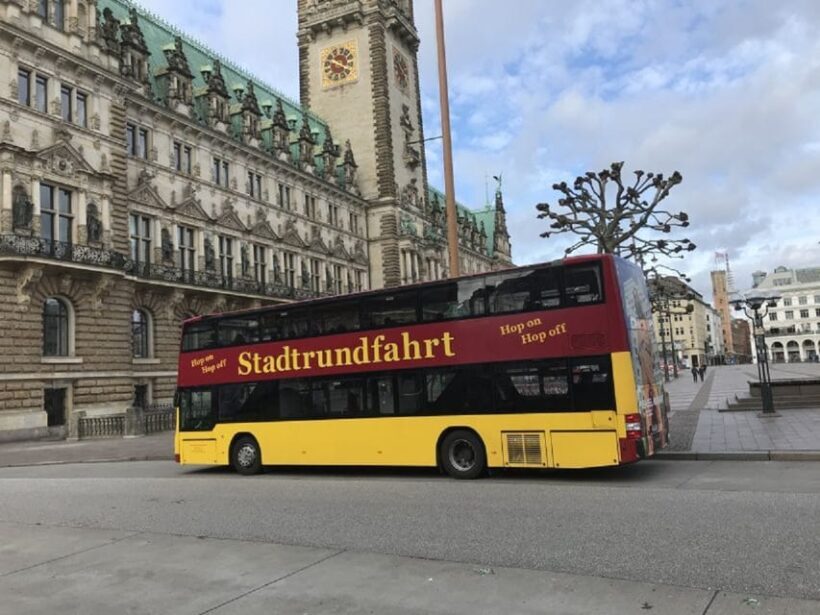 Hop-On/Hop-Off city tour incl. 1 hour harbor tour - Key Points