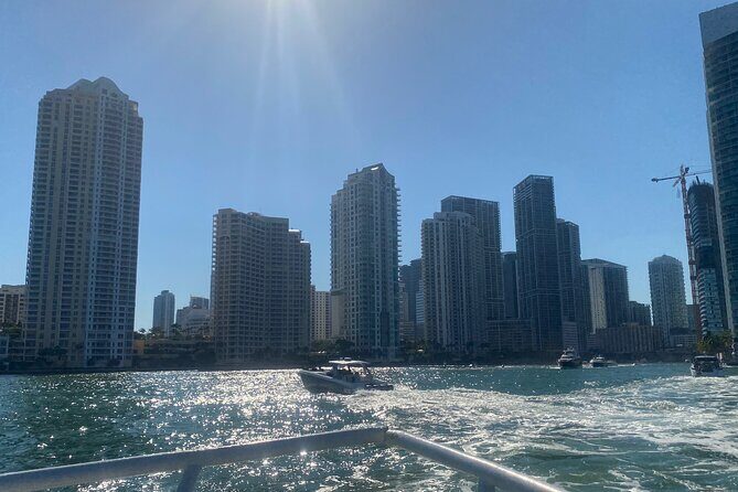 Hop-On Hop-Off Cruise Ticket in Bayside and South Beach in Miami - Authentic Perspectives from Travelers