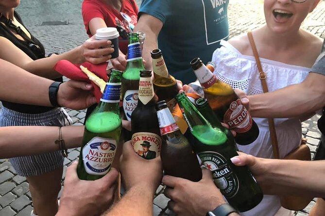 Hops and Stops Rome: History and Beer Walking Tour in the Eternal City - Interacting With a Knowledgeable Guide