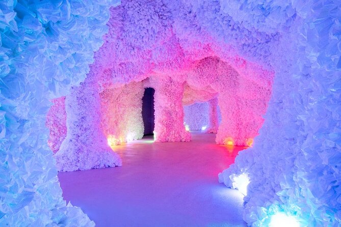 Hopscotch Immersive Art Experience - The Location and Arrival