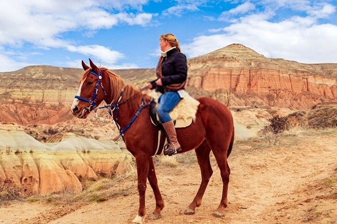 Horse Riding in Cappadocia in fairy chimeys - The Sum Up