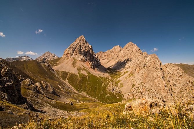 Horse riding in Kyrgyzstan, Truly Nomadic Land - An Authentic Ride Through Kyrgyzstan’s Alay Mountains