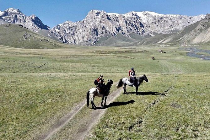 Horse trek in Kyrgyzstan: Naryn to Kel-Suu lake - Day 6: Return to Bishkek