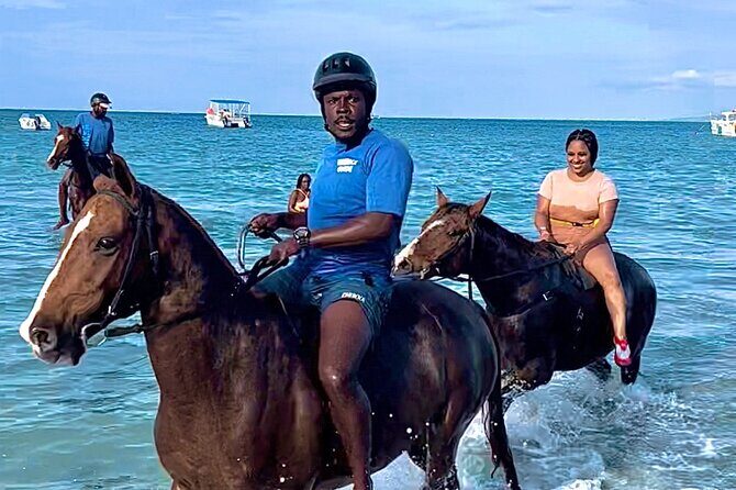 Horseback Ride , Dunns River Falls & Blue Hole From Montego Bay - FAQ