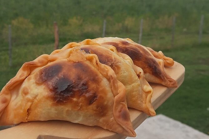 Horseback Riding and Barbecue in a Private Ranch - La Carrera, Mendoza - Horseback Riding Adventure