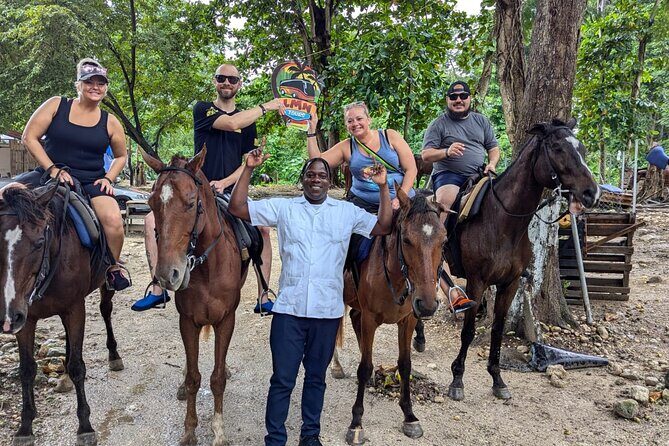 Horseback Riding and Blue Hole Adventures Ocho Rios - Key Points