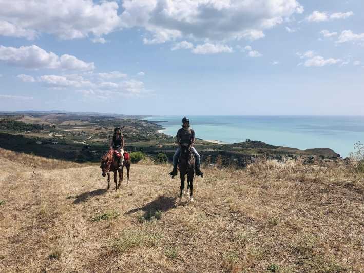 Horseback riding in the beaches of Sciacca - Exploring the Experience in Detail