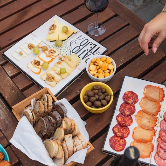 Horseback Riding On The Beach + Tapas + Photo Report - PDT - Practical Details and What to Expect