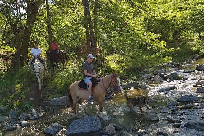 Horseback Riding Through the Sierras - Meeting and Pickup Details