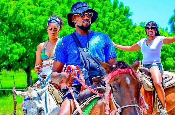 HorseBack Rinding to Macao Beach - FAQ