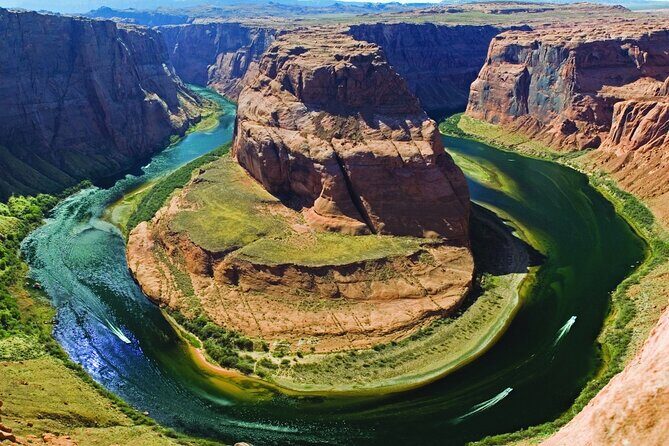 Horseshoe Bend Helicopter Flight from Page - An In-Depth Look at the Helicopter Tour Experience