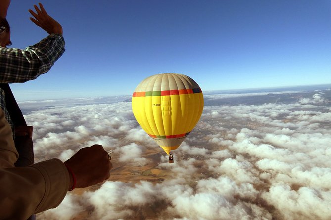 Hot Air Balloon Flight From Barcelona - Why Choose a Hot Air Balloon Flight?