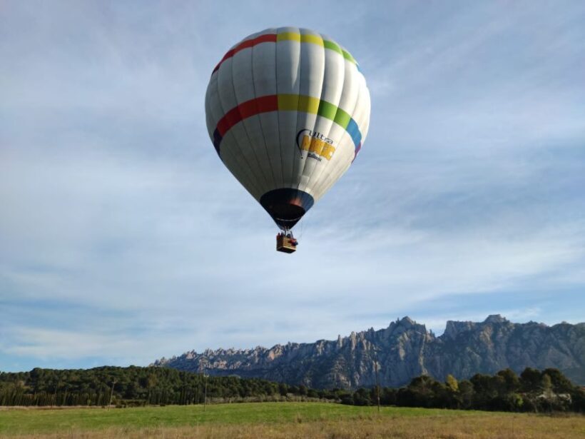 Hot air balloon flight in Barcelona Montserrat - Logistics and Practicalities