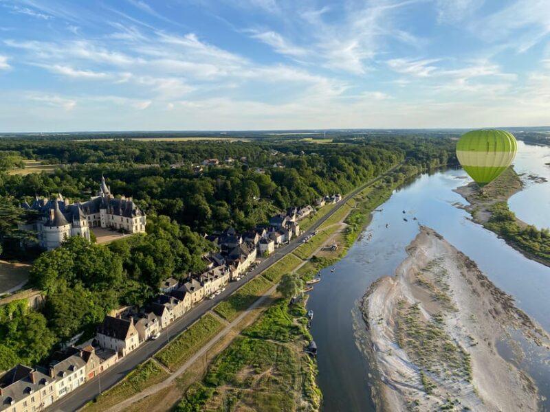 Hot air balloon flight:Chambord, Chenonceau,Cheverny,Blois - Analyzing the Experience