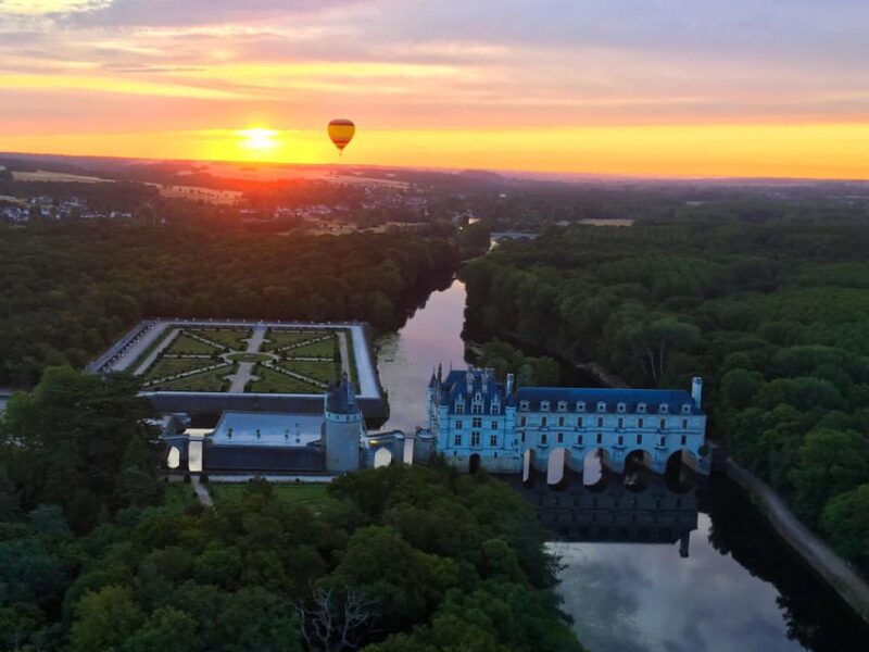 Hot air balloon flight:Chambord, Chenonceau,Cheverny,Blois - Who Should Consider This Tour?