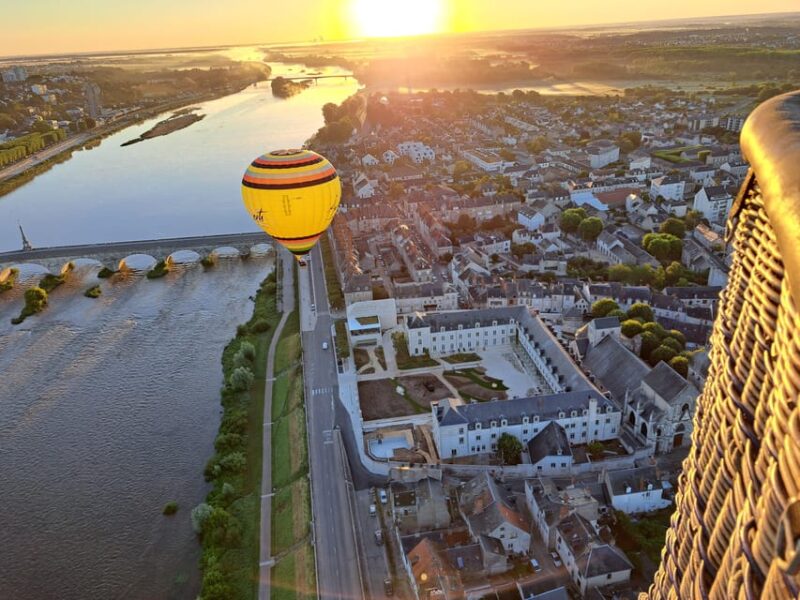 Hot air balloon flight:Chambord, Chenonceau,Cheverny,Blois - FAQs