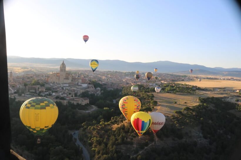 Hot air Balloon over Segovia & Hop-on&Hop-off Touristic Bus - The Sum Up