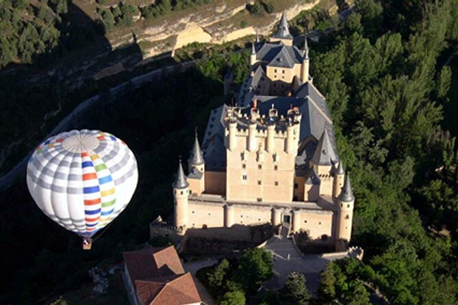 Hot-Air Balloon Ride over Segovia with Optional Transport from Madrid - FAQ