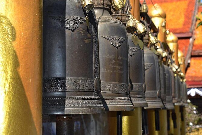 Hot! Doisuthep Temple+Wat Palad+Sticky waterfall - Who Will Love This Tour?