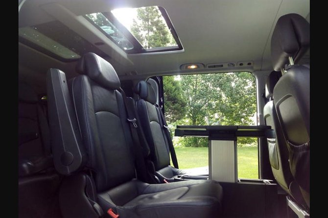 Hotel Madrid City Private Transfer Review - Vehicle Comfort and Condition