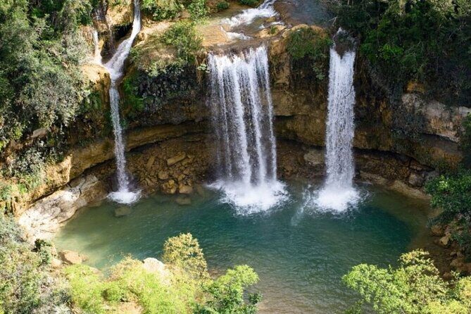 Hotels - Airbnb & villas pick up - WATERFALLS OF DAMAJAGUA - The Bottom Line