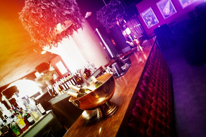 House of Illusion Magic Show Review - Booking Information and Policies