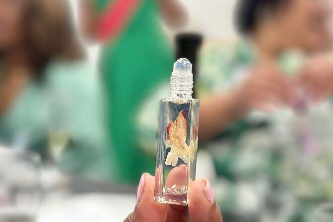 Houston Art of Aromatherapy Perfume Class - An In-Depth Look at the Houston Art of Aromatherapy Perfume Class
