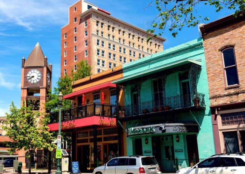 Houston Downtown: Secret Food Tours - The Sum Up